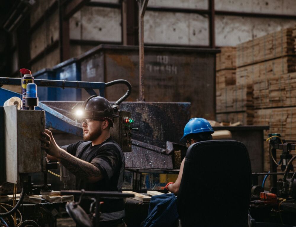 Comparing the Benefits of Finger Joint Studs Vs Solid Wood For Your ...